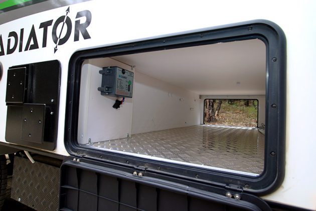 Review: Crusader CRV Gladiator - GoRV