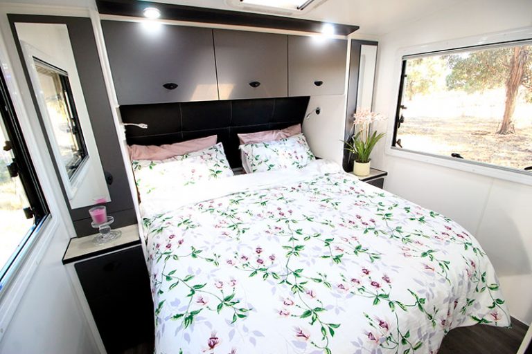 Review: Great Alpine Caravans Bright 21ft 6in - GoRV