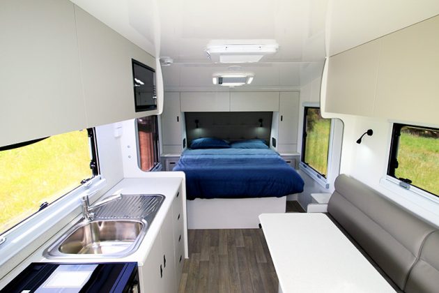 Review: 19ft 6in SunFinder Caravan - GoRV