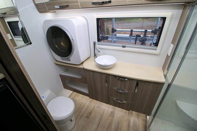 Caravan Review: Golf Caravans Grand Tourer 620 - GoRV