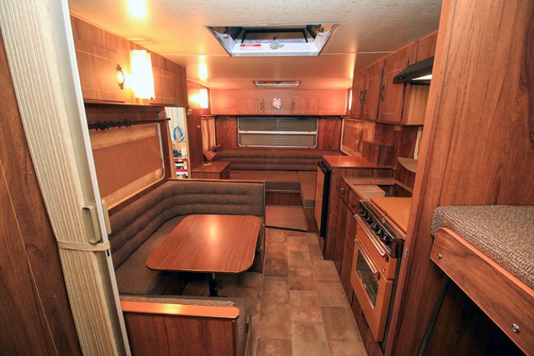 Incredible Franklin Caravan Restoration! - GoRV