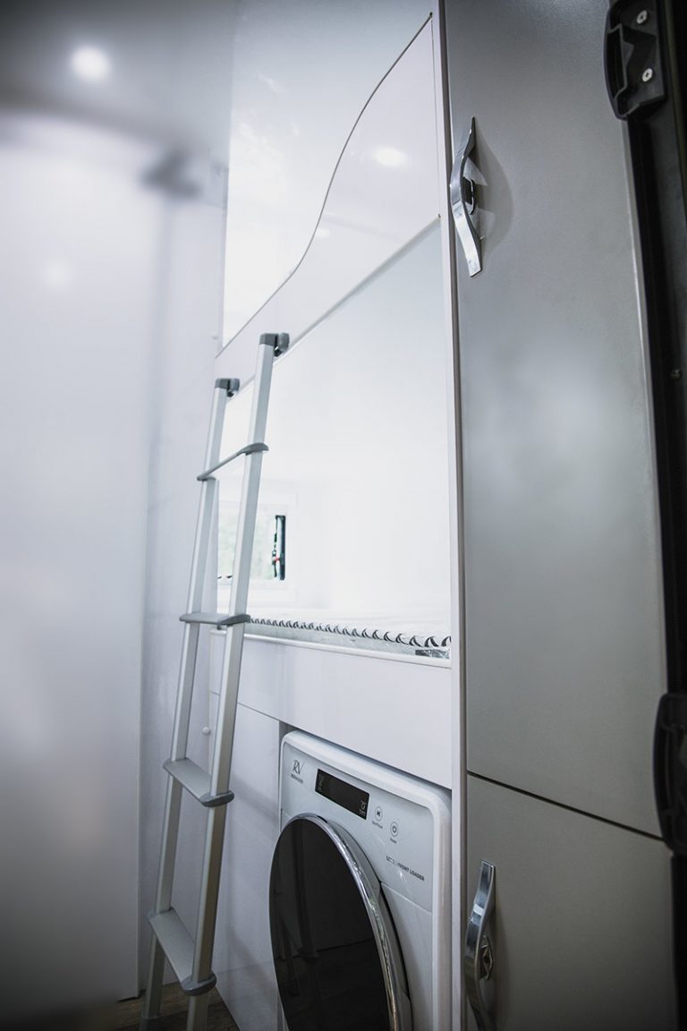 Snowy River SRT18F Caravan Review! - GoRV