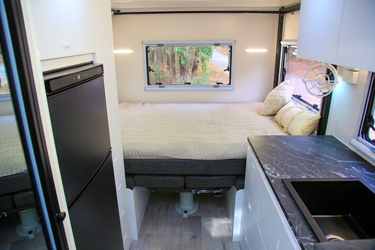 Review: Royal Flair Razor XT - GoRV